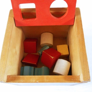 Vintage Creative Playthings Shape Sorter / Puzzle Box / Block Toy Made in Finland - Etsy