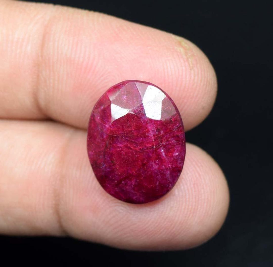 African Red Ruby Gemstone, 17.20 Cts Natural African Red Ruby Oval Cut ...