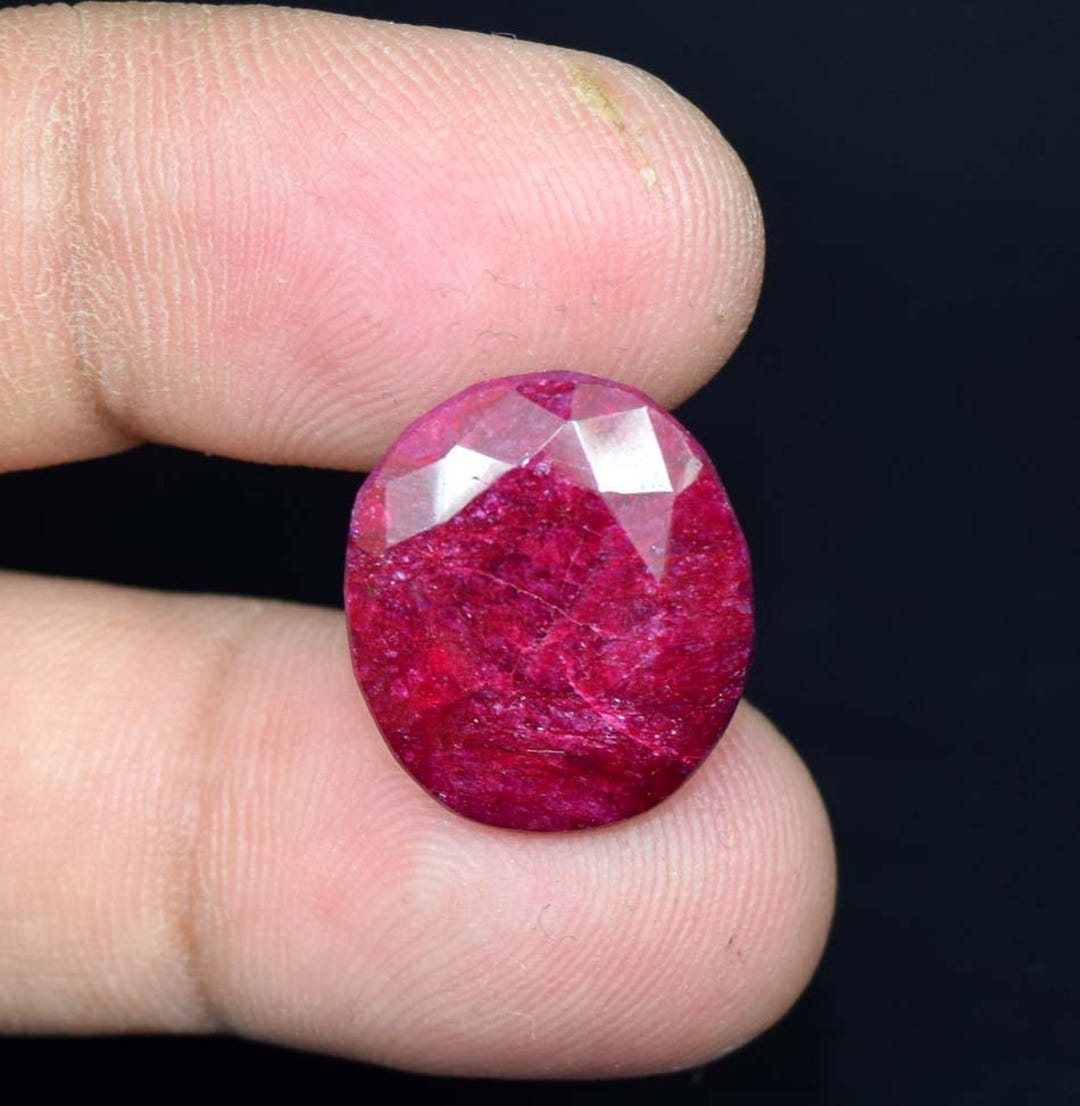 African Red Ruby Gemstone, 19.35 Cts Natural African Red Ruby Oval Cut ...