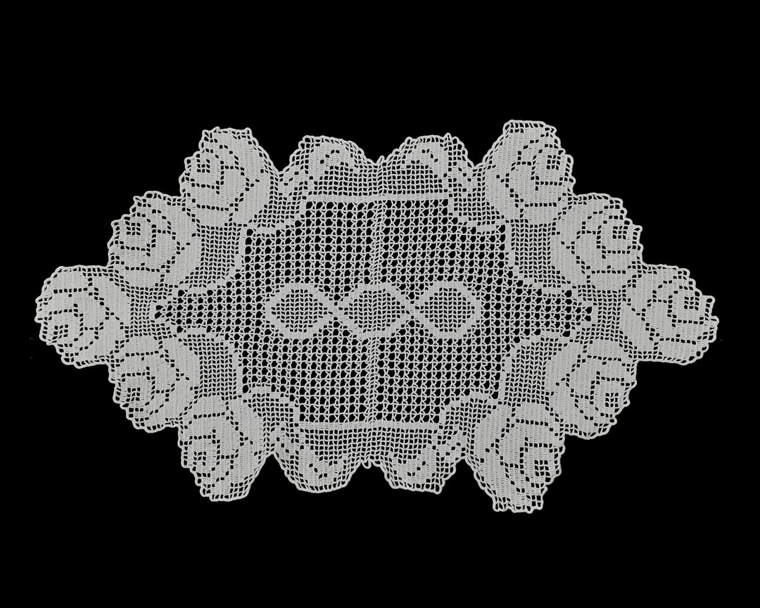 Vintage Handmade Crocheted Table Runner -- White Hand-crocheted Runner ...