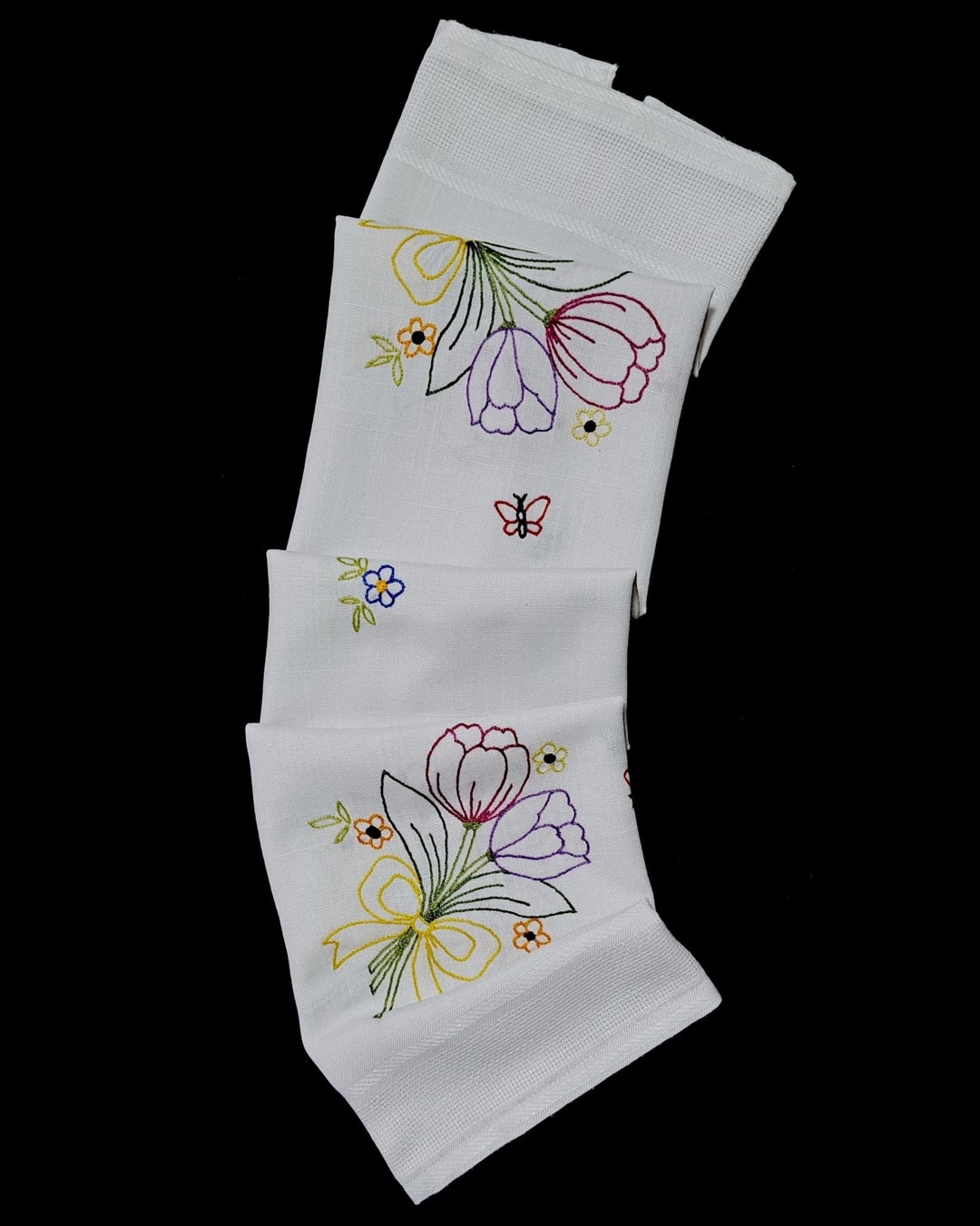 Vintage Hand-embroidered Topper -- Small White Topper With Hand ...