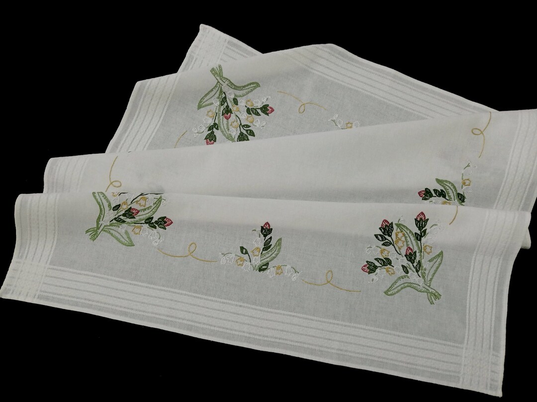Vintage Hand Embroidered Table Topper -- White Topper With Hand ...