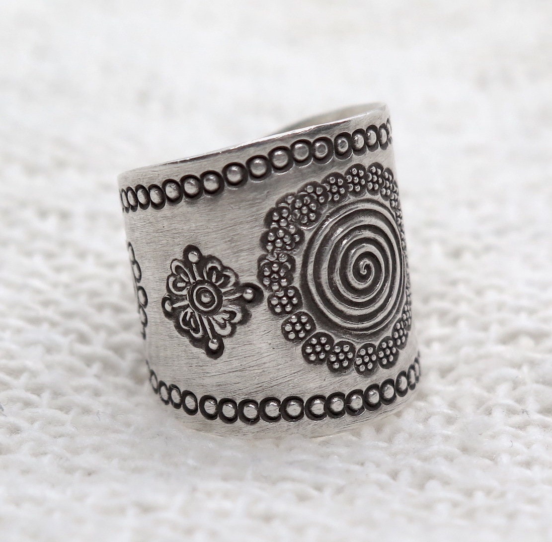 Sterling Silver Boho Wide Band Ring With Oxidized Spiral Etsy