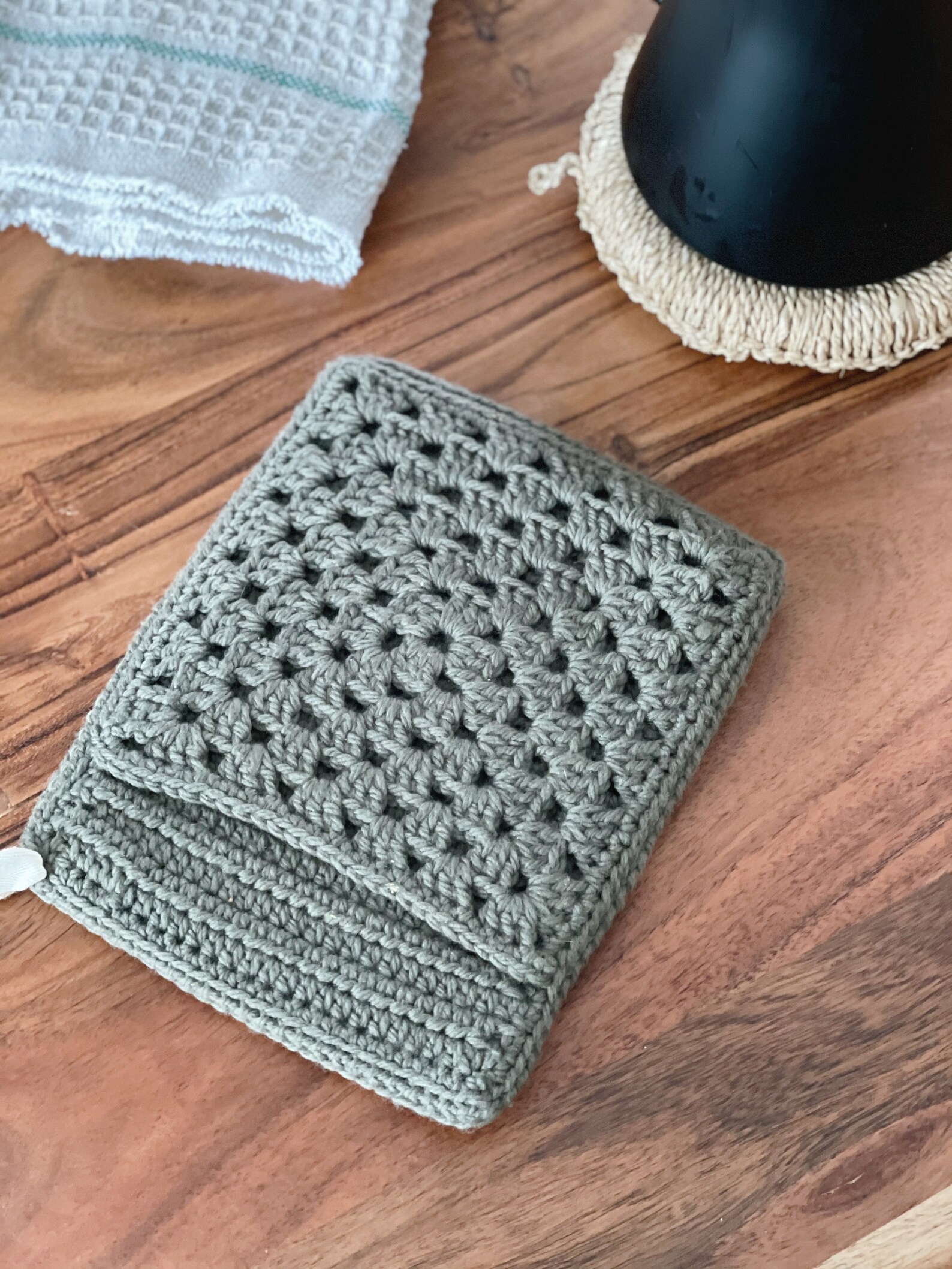 Granny Square Oven Mitt - Crochet Pattern - Etsy