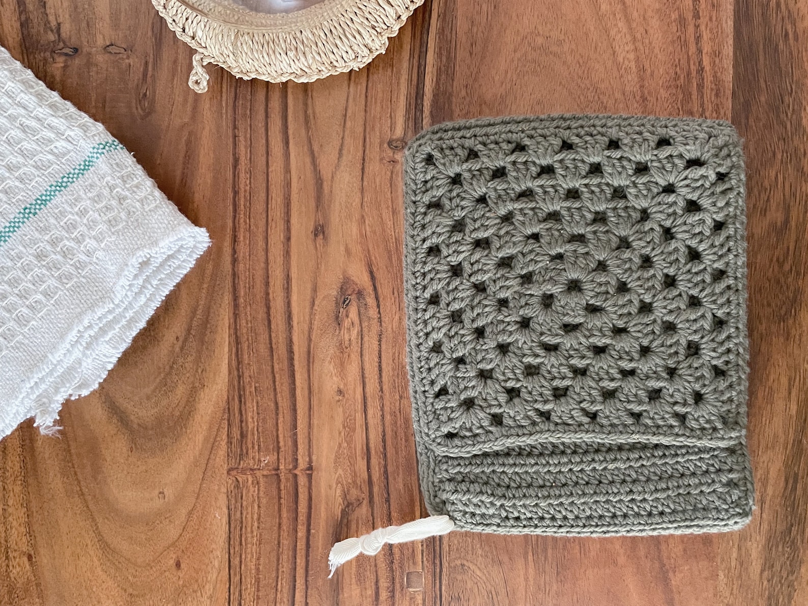 Granny Square Oven Mitt - Crochet Pattern - Etsy