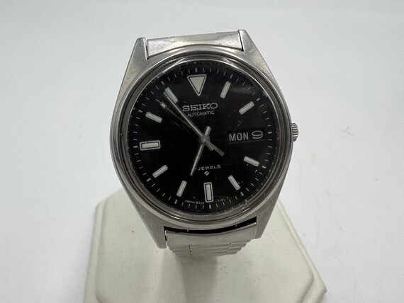 t965 Seiko Automatic Day Date "Field Watch" Mid 80s 1… - Gem