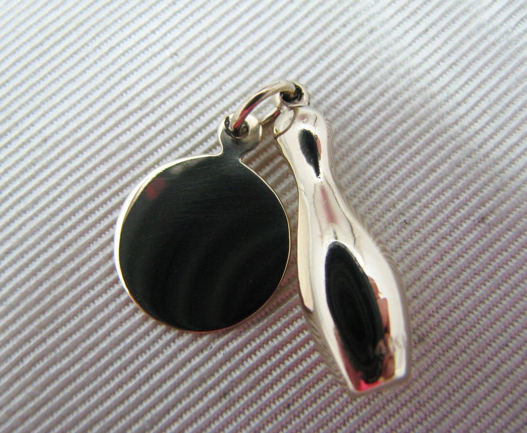 C077 Vintage Bowling Lovers A 14k Yellow Gold Bowling Pin and Gold Disc ...