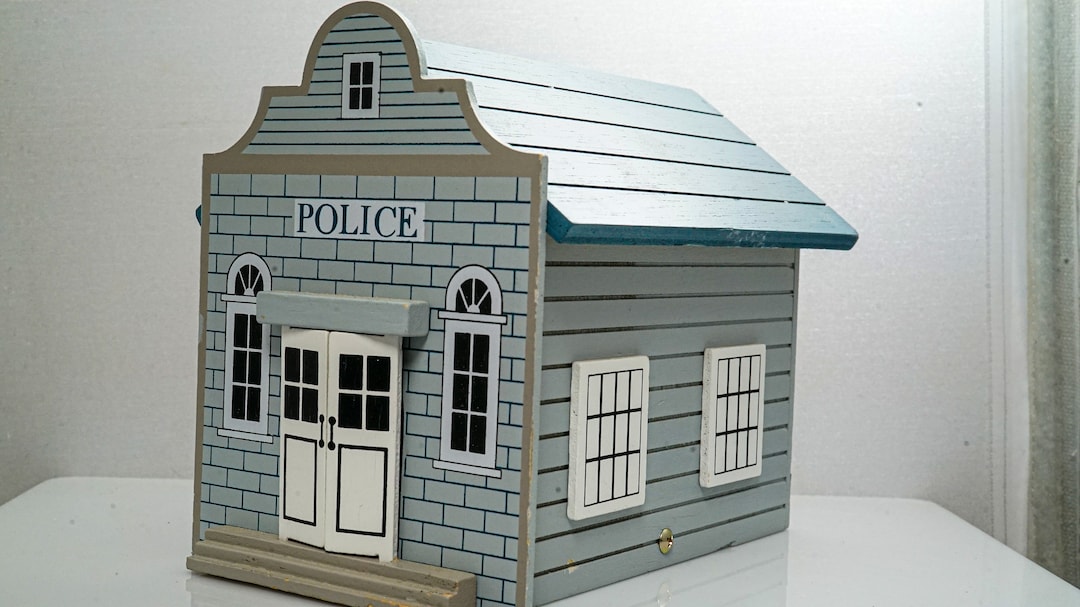 K150 Cute Police Station Music Box Made Out of Wood - Etsy