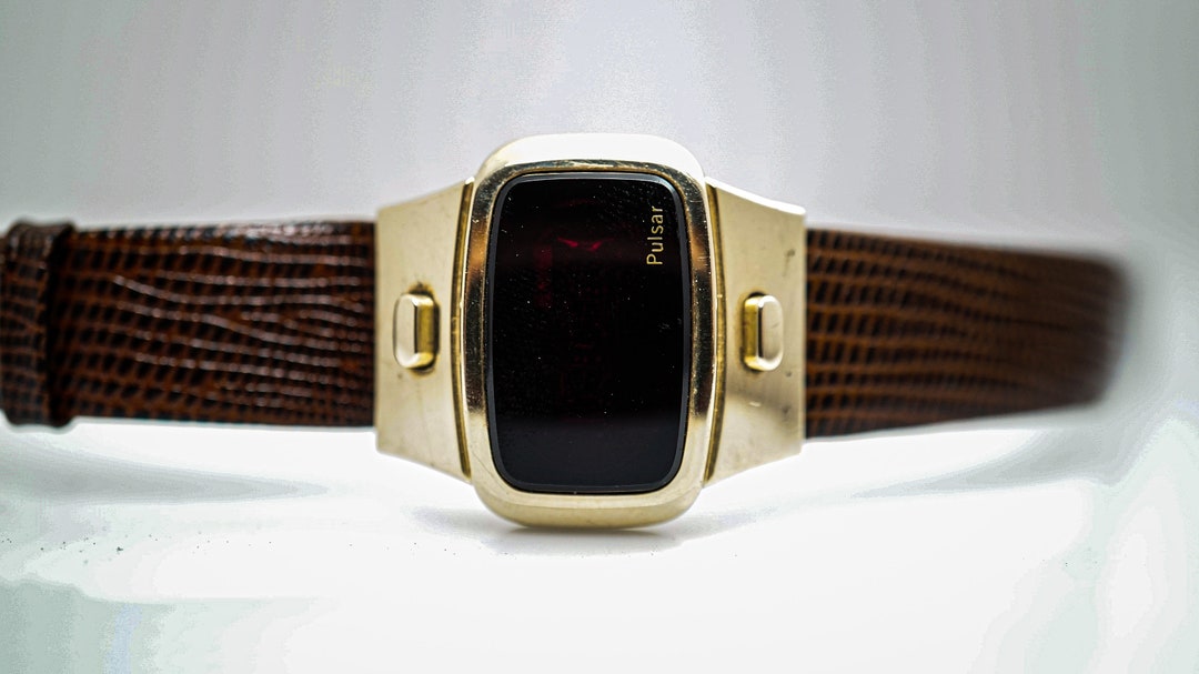 K499 Vintage Men's Pulsar Digital Watch - Etsy