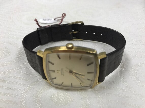 a1018 Vintage Omega Automatic Classic Square Shape G… - Gem