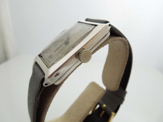 g701 Men's Vintage 1930s Cornavin Watch Co 17 Jeweled… - Gem