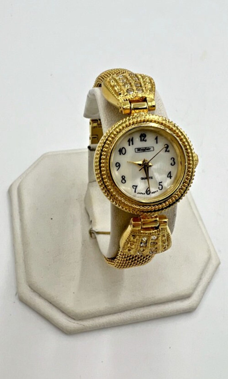T637 Mayfair Ladies Gold Tone Wrist Watch - Etsy