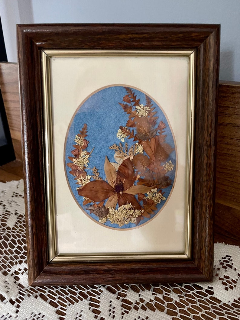 Vintage Frame With Pressed Flowers - Etsy