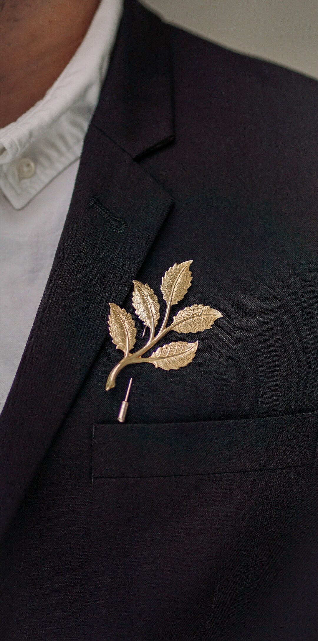 Gold Leaf Groom Wedding Buttonhole Woodland Wedding Boutonniere Lapel ...
