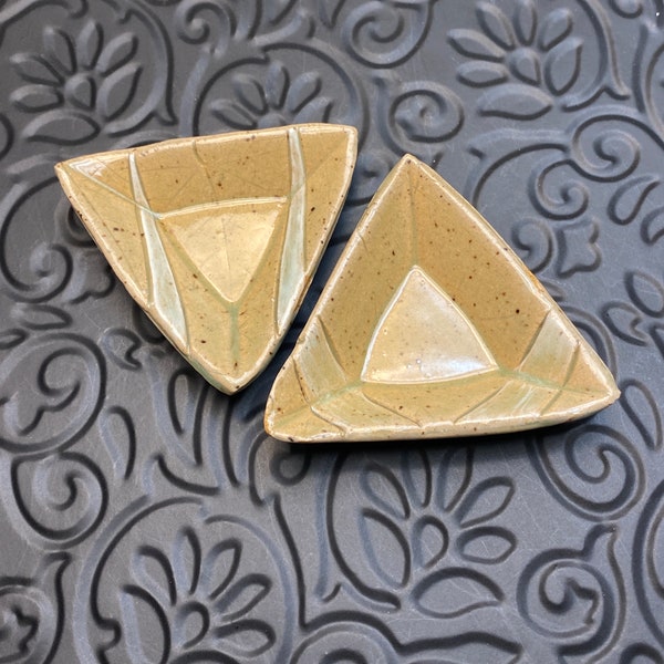 Ceramic Dish Set - Etsy