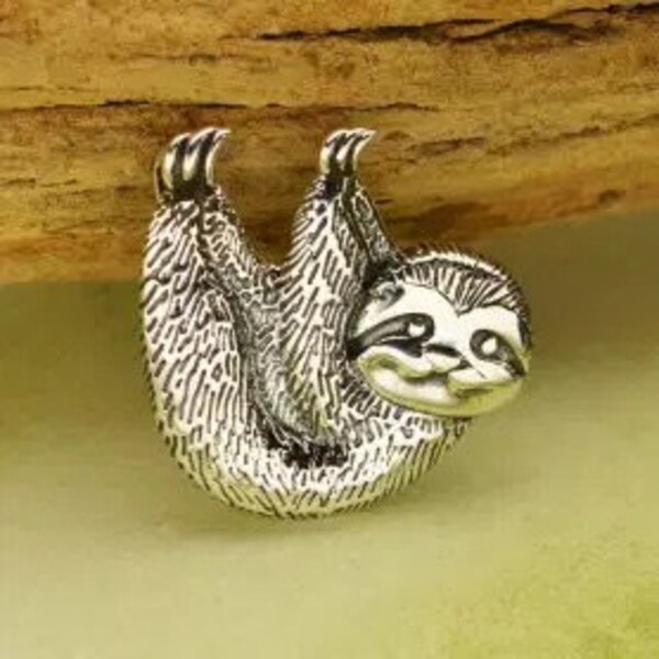 Sloth Pendant - Etsy