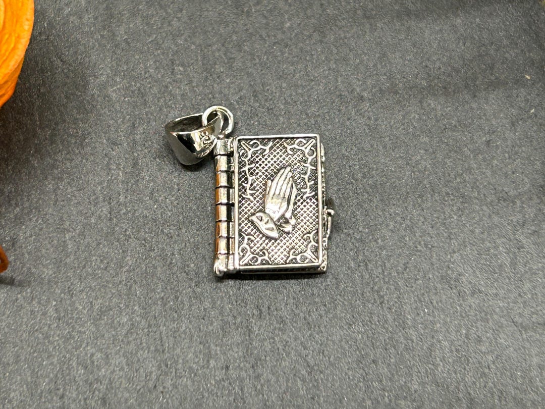 Prayer Book Charm, Pray Charm, Prayer Charm, Praying Charm, Religious ...