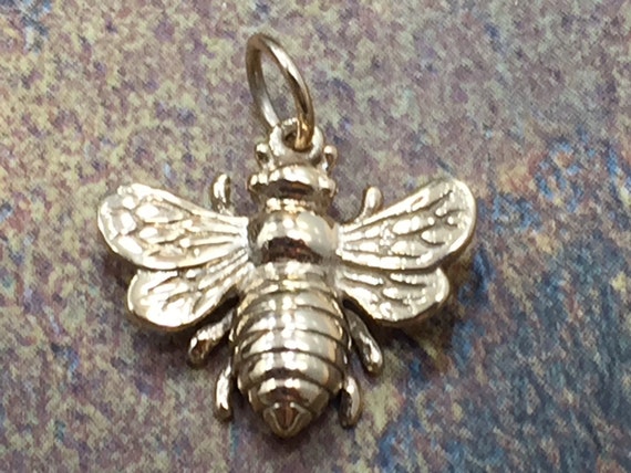 Bee Charm Bee Pendant Bumble Bee Charm Honeybee Charm - Etsy