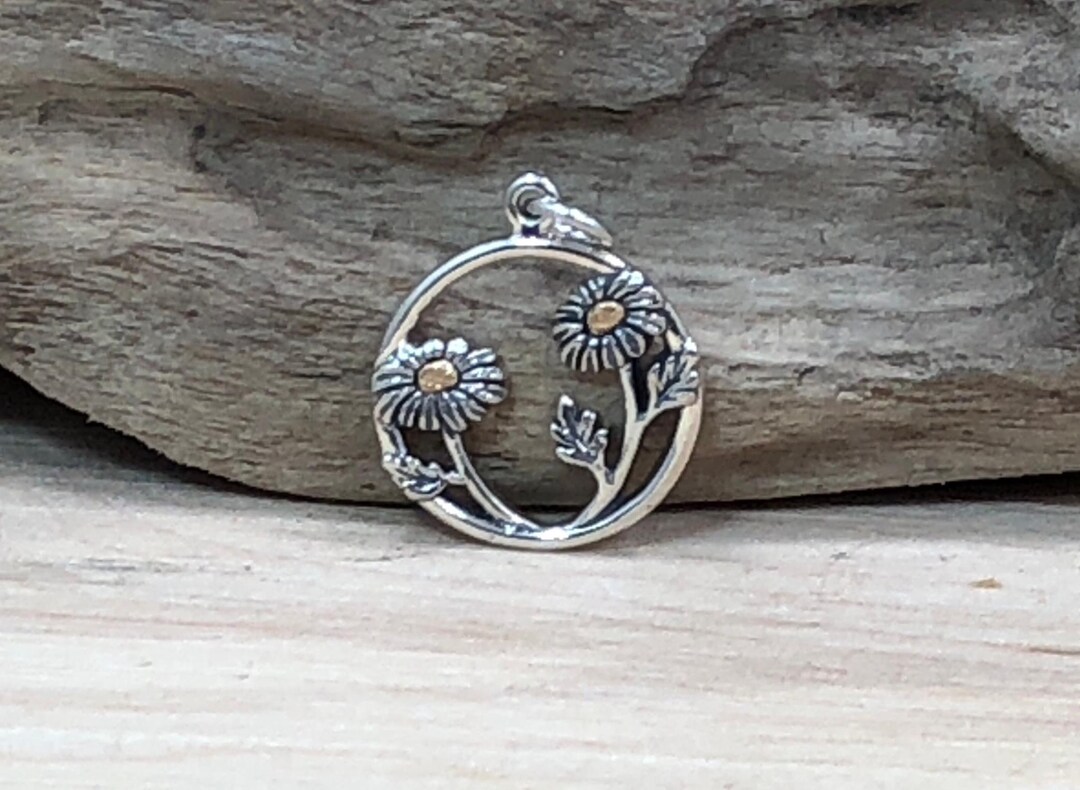 Mixed Metal Daisies in a Circle Pendant, Sterling Silver Daisy Charm ...