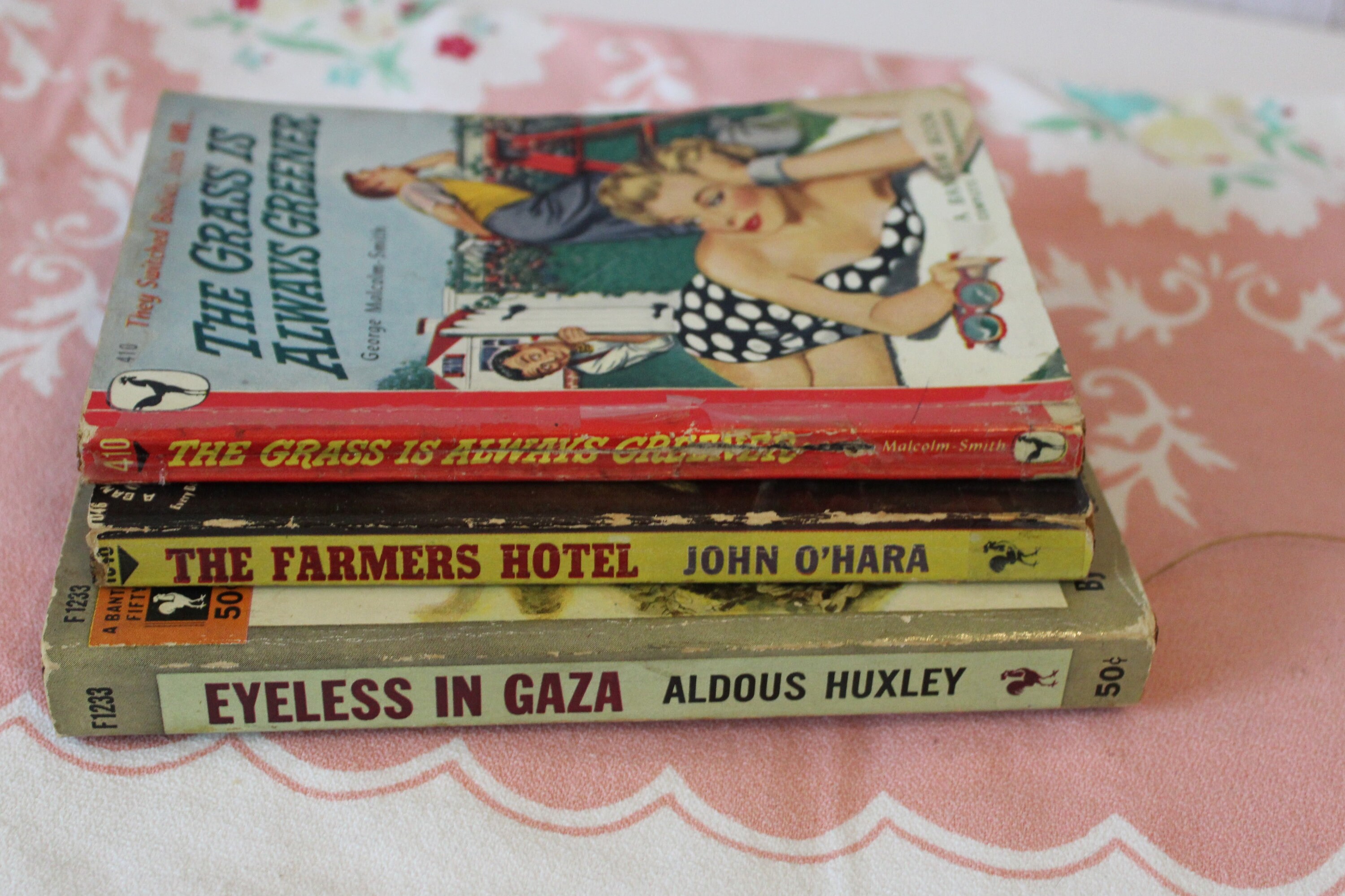 Vintage 1940s 50s Pulp Fiction Graphic Art PB Book Murder | Etsy