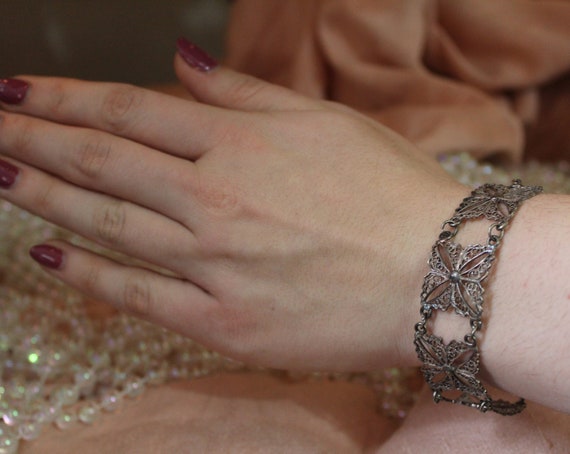 Vintage Antique Sterling Silver Filigree hand crimped… - Gem