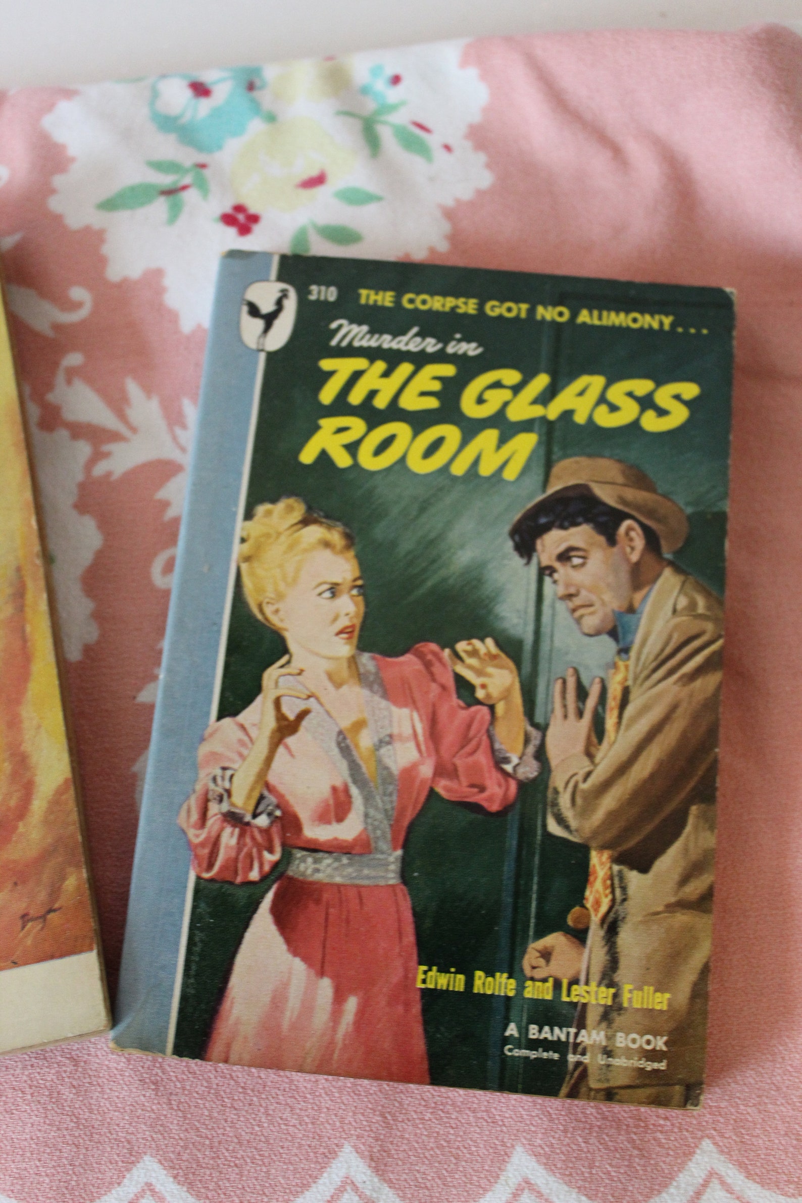 Vintage 1940s Pulp Fiction Graphic Art PB Book Murder Mystery | Etsy