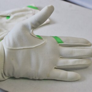 Vintage 60s 1960s Neon Green Dayglo Trim Cotton Gloves Ladies GLOVES ...