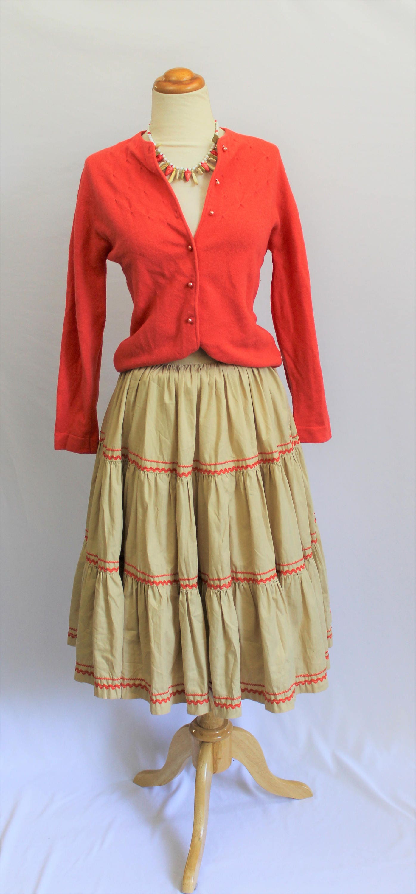 Vintage 50's Tan Coral Rick Rack Patio FULL Circle Skirt | Etsy