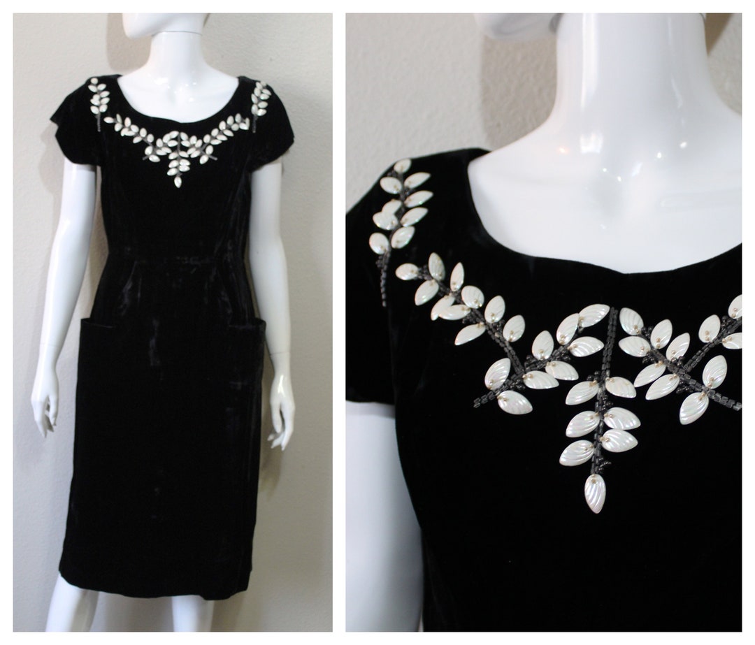 Knockout 40s Dress Vintage 1940s Crushed Velvet Art Deco Gorgeous ...