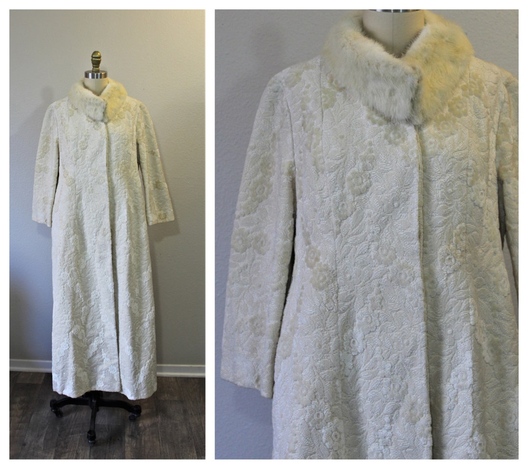 Vintage 1950s 60's Ivory Ermine Mink Fur Collar SF California Tapestry ...