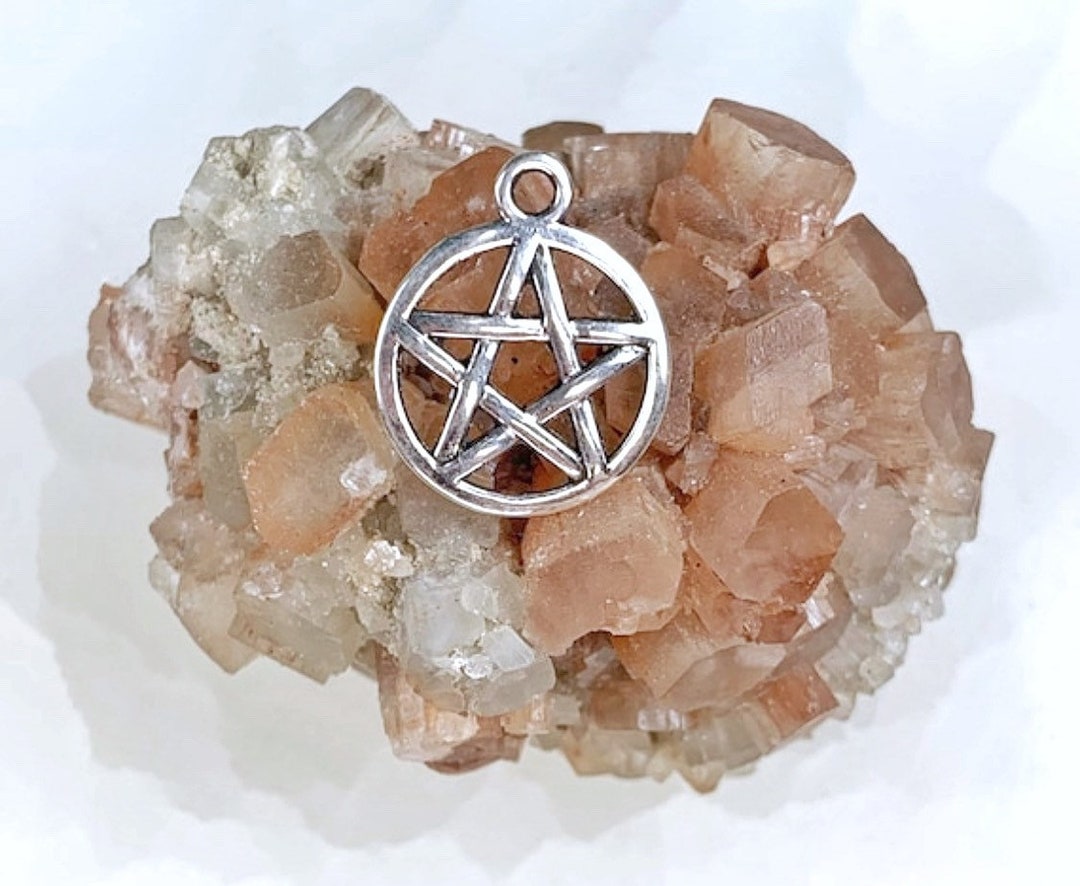 10 Pentagram Charms, 17mm Silver Tone Double Sided Pentacle Pendants ...