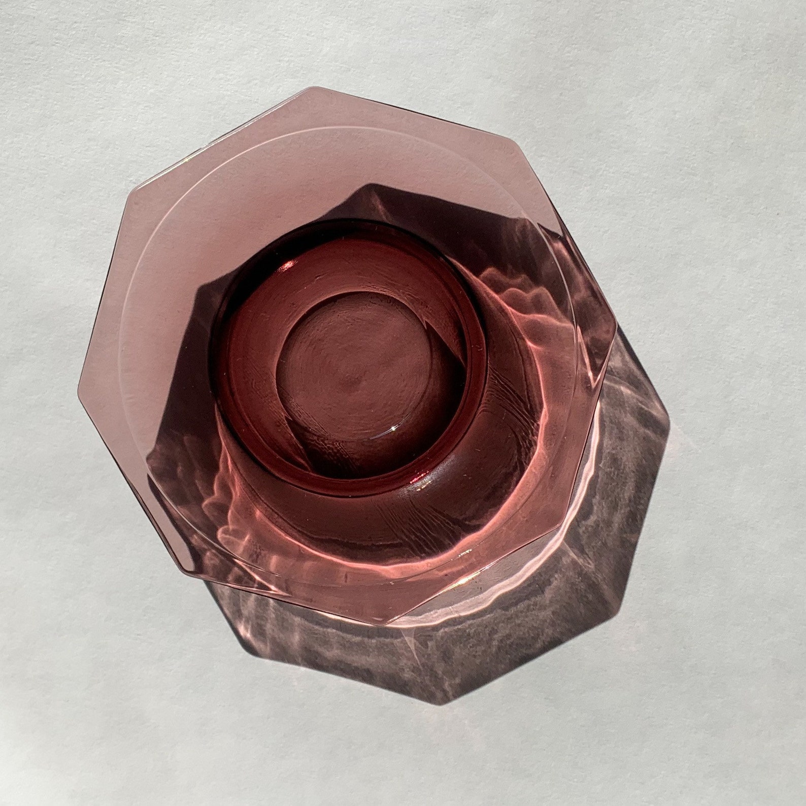 Vintage Amethyst Glass Tea Cups and Saucers - Set of 8 - Etsy