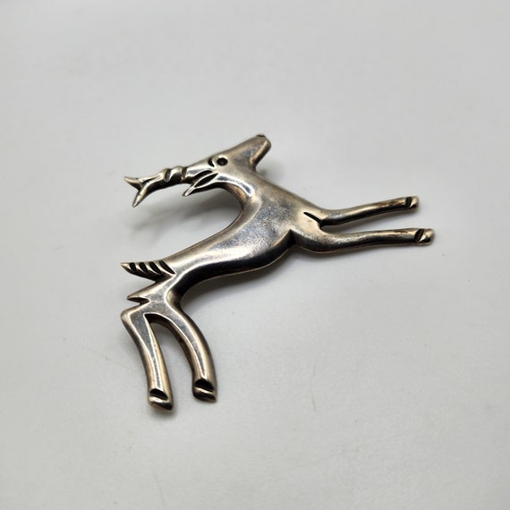 Large Navajo Sandcast Deer Pin Vintage Sterling Silver - Gem