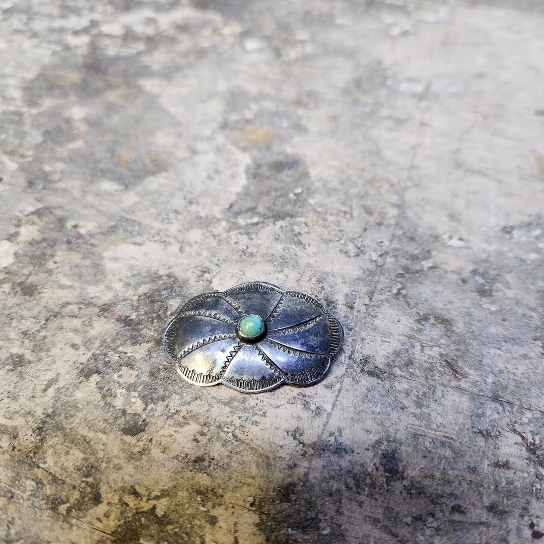 Vintage Navajo Turquoise & Silver Concha Pin - Etsy