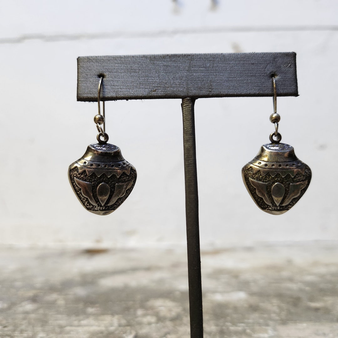 Vintage Southwestern Sterling Silver Pottery Earrings - Etsy