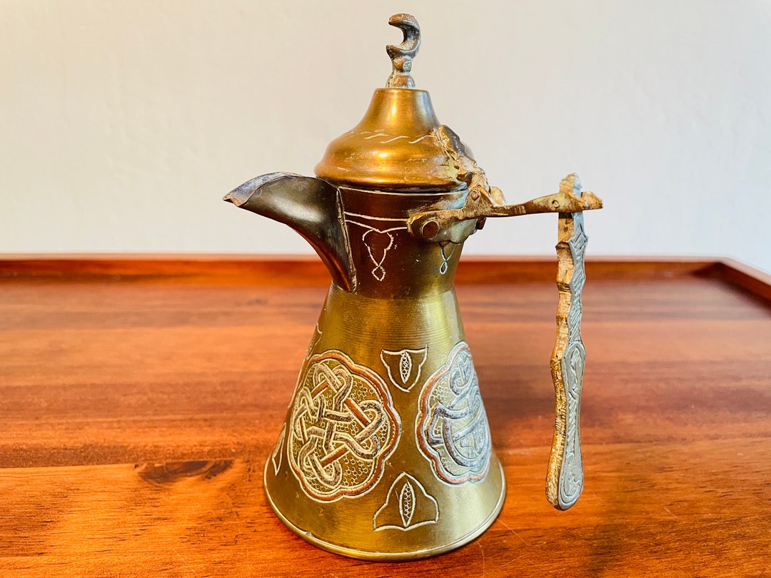 Islamic Brass and Copper Cairoware Dallah Intik Coffee Pot Hinged ... Islamic Brass and Copper Cairoware Dallah Intik Coffee Pot Hinged ...