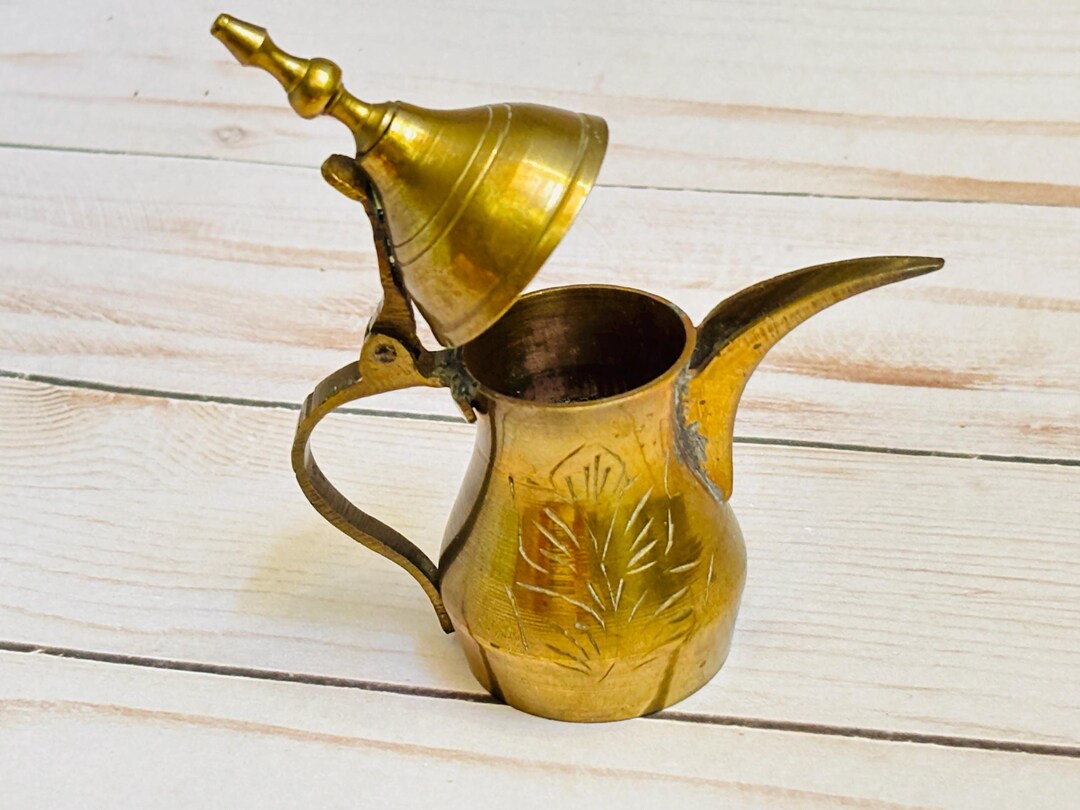 Middle Eastern Arabic Brass Dallah Coffee Pot Figurine, Small Vintage ...