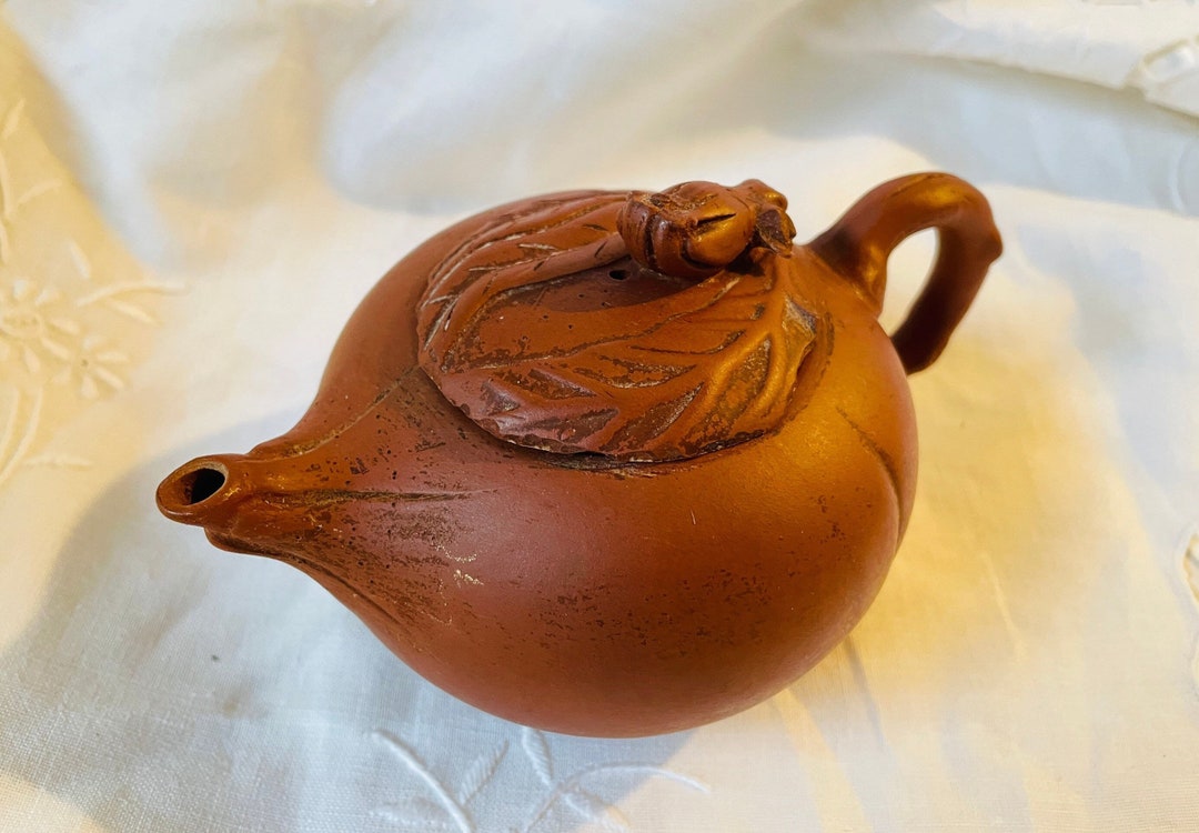 Chinese Yixing Zisha Tea Pot , Small Signed Stoneware Chaozhou Red Clay ...