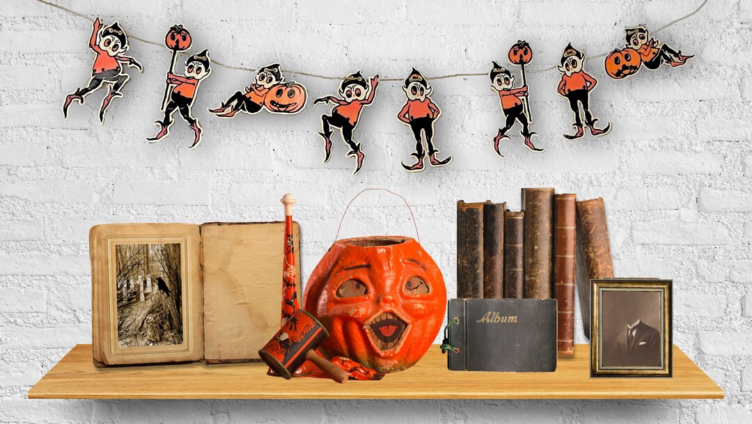 Antique Style Goblin Halloween Figural Garland, Vintage Style Halloween ...