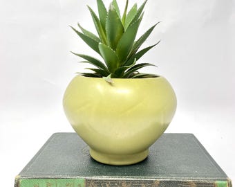 Vintage Mccoy Floraline Green Vase or Planter / Comes With a Free Ring ...