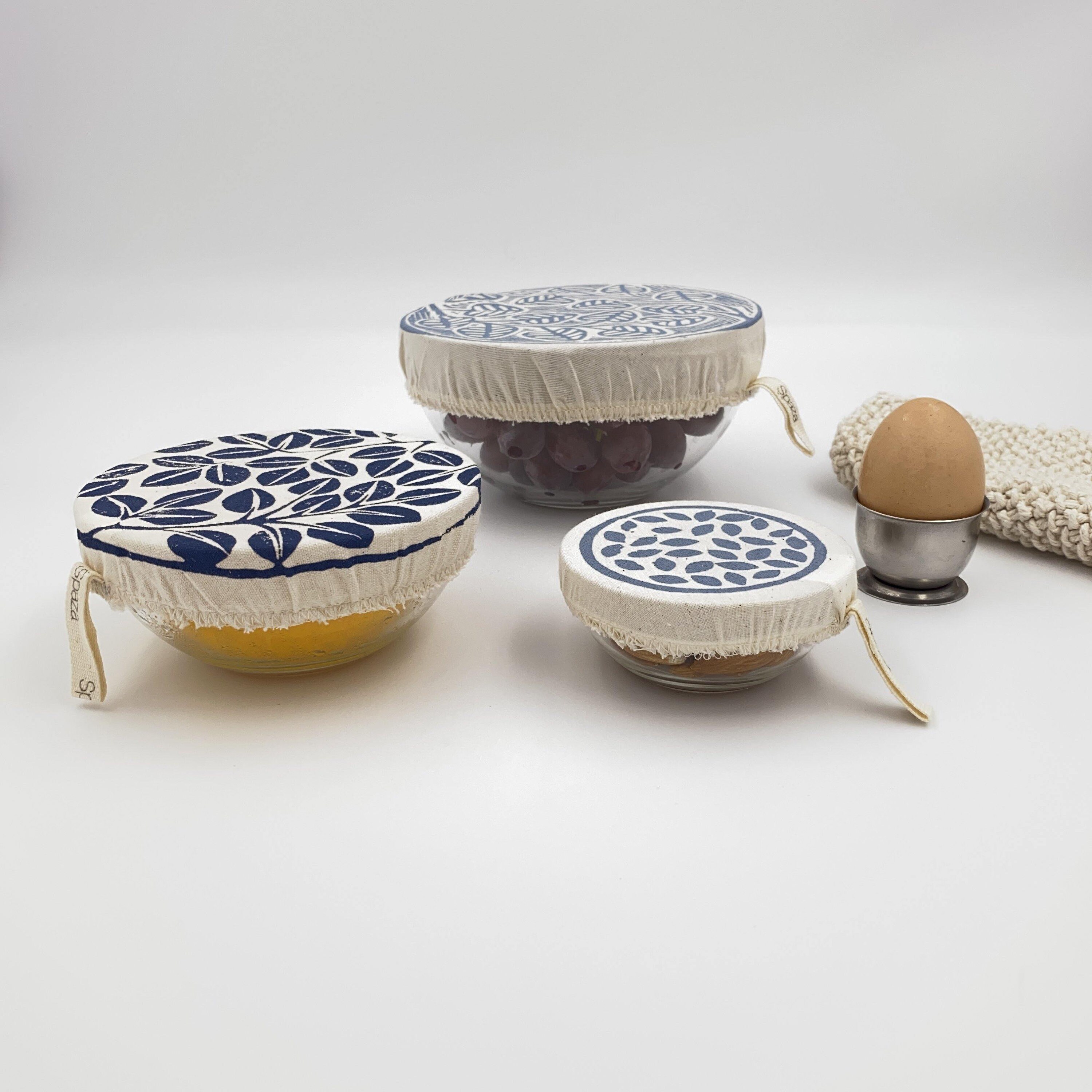 Dish cover store