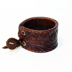 Leather Cuff, Cuff With Oak Leaves Ornament, Great Gift for Women ...
