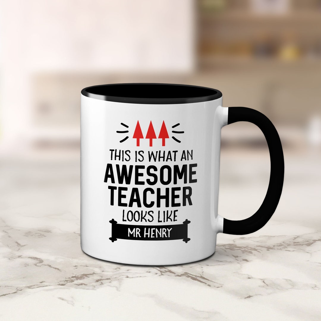 Personalised This is What an Awesome Teacher Looks Like Mug - Free UK ...