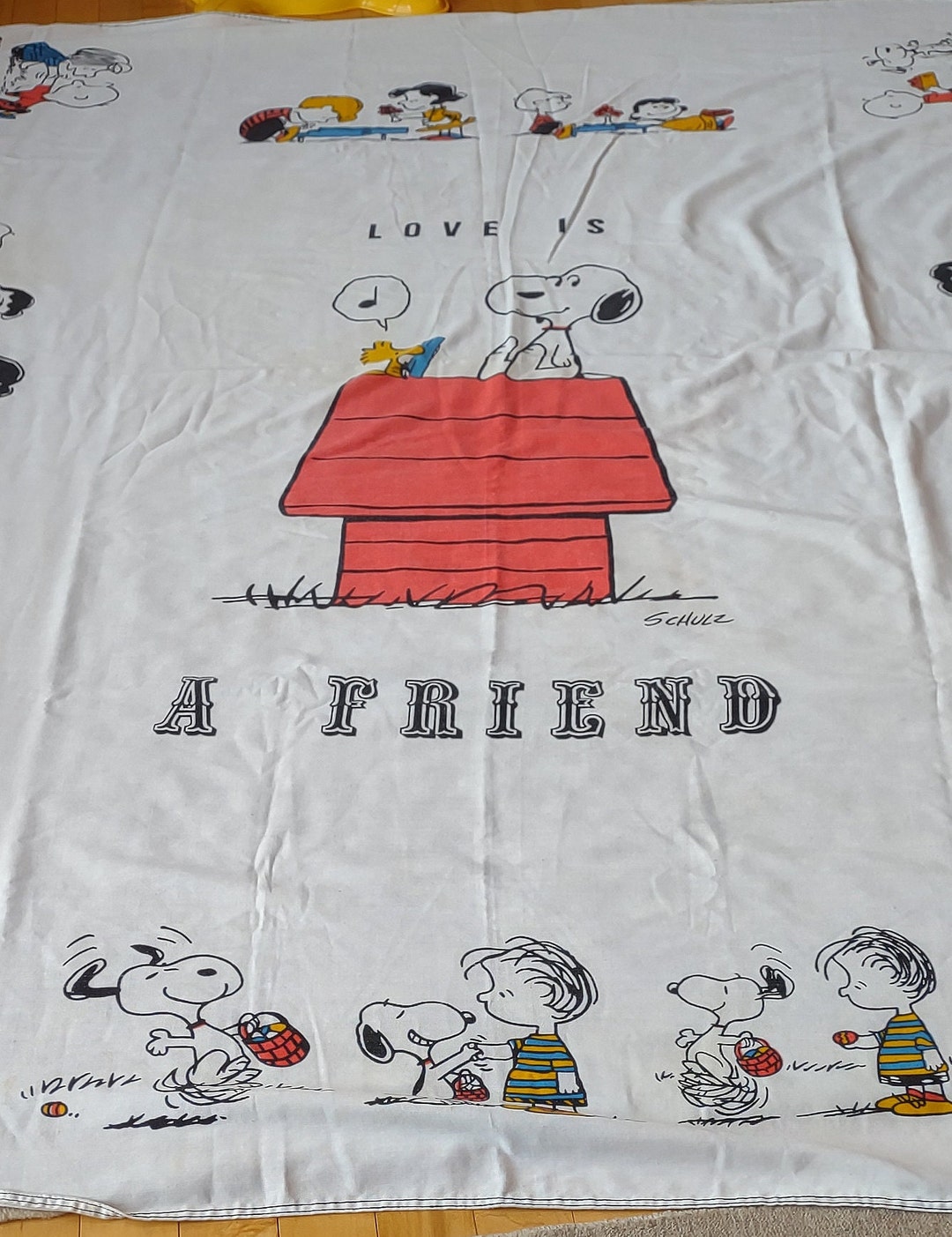 1971 Charlie Brown Peanuts Twin Bedspread Charlie Brown and Gang 1971 ...