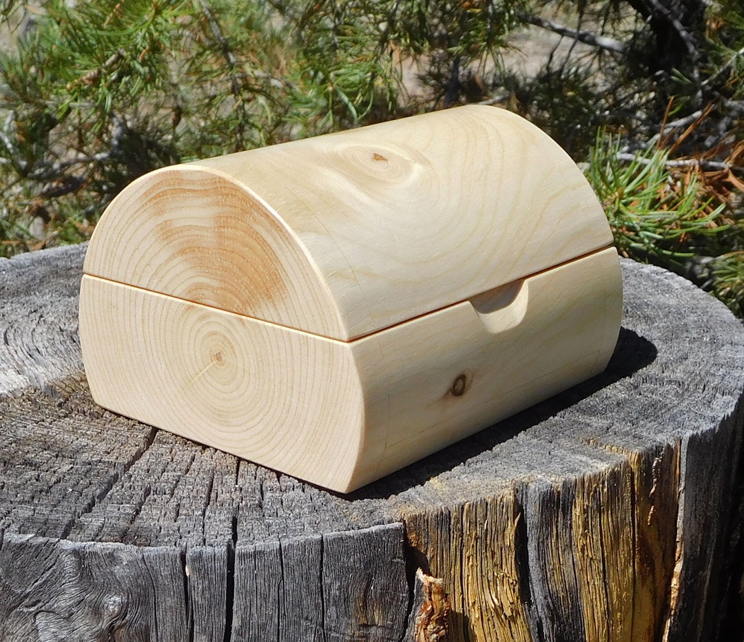 Small Pinon Log Box With Hinged Lid and Polyurethane Finish, Small ...