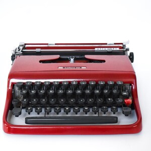 Typewriter - 1950's Cherry Red Olivetti Lettera 22 Typewriter - Fully ...