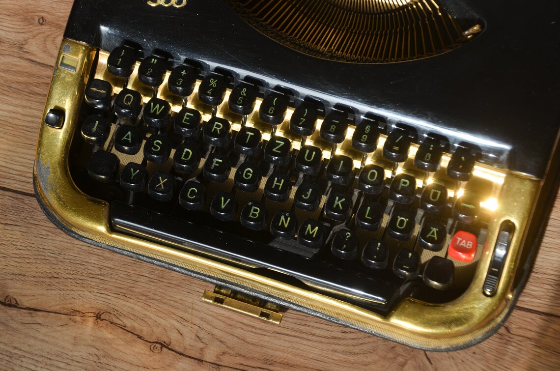 GOLD PLATED Typewriter - Working Princess 300 - Professionally Serviced ...