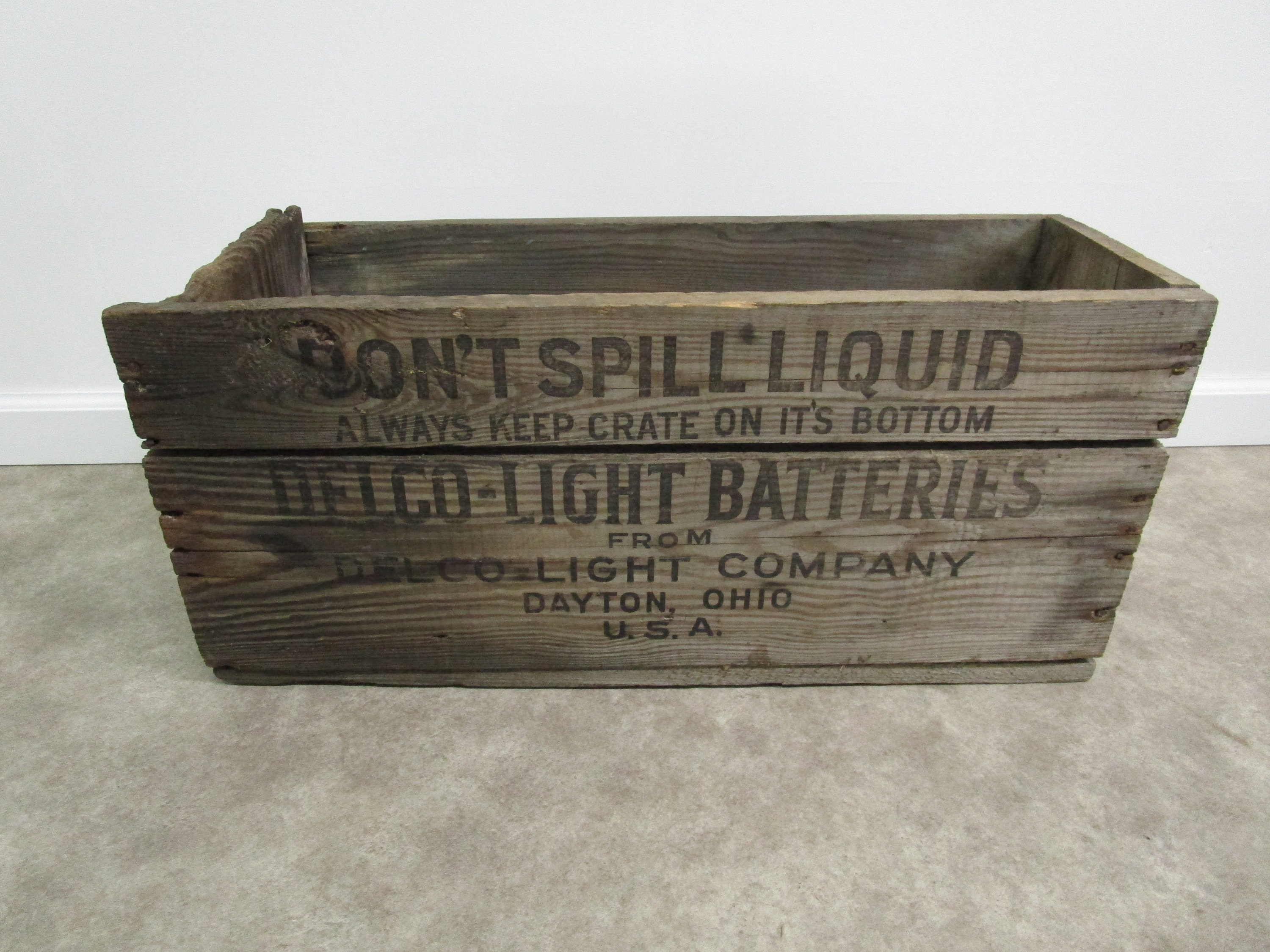 Vintage Delco light batteries advertising crate | Etsy
