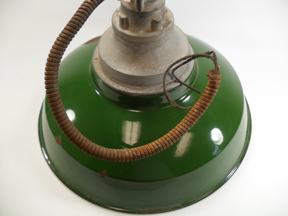 Green Porcelain Gas Service Station Light Shade Fixture Explosion Proof ...