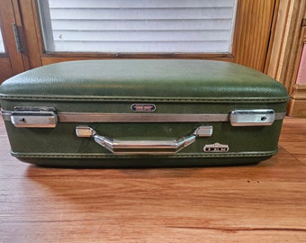 Vintage Blue Samsonite Round Suitcase With Rounded Sides and a Flat ...